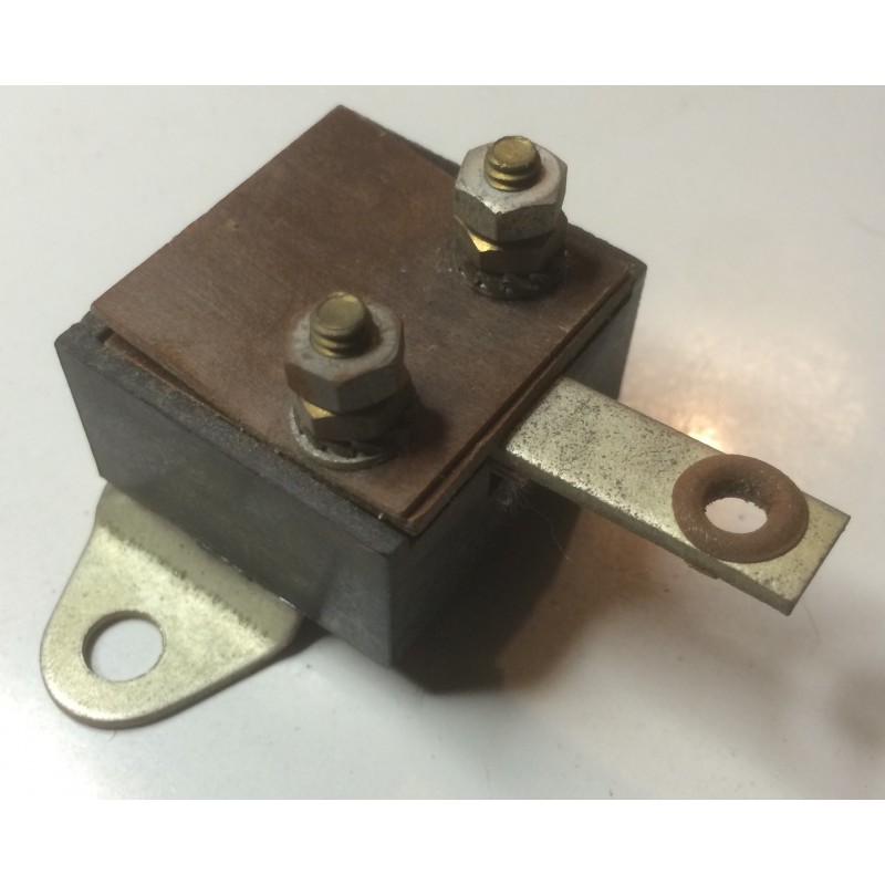 Contacteur de feux Stop